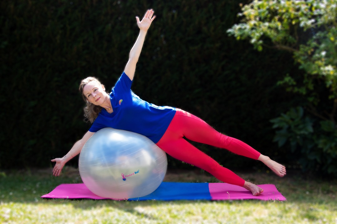 Postural Ball® - IC Yoga